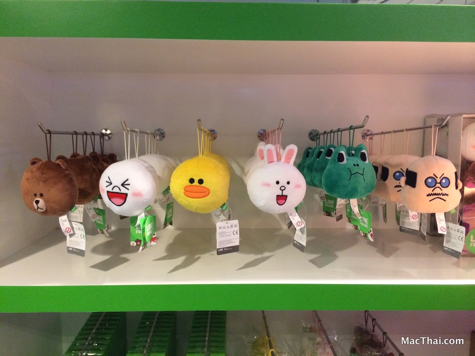 พาเดินชม Line Pop-Up Store แห่งแรกในไทย สินค้าน่ารักมุ้งมิ้งเพียบ