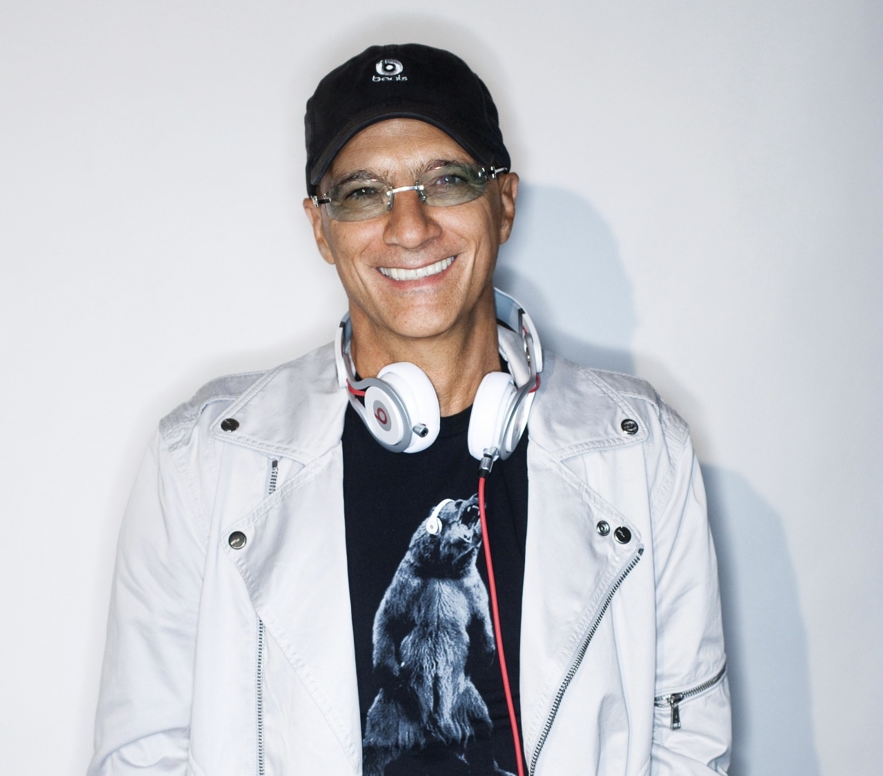 รู้จัก Jimmy Iovine บุคคลผู้อาจเป็นตัวการสำคัญที่ทำให้ Apple ซื้อ Beats
