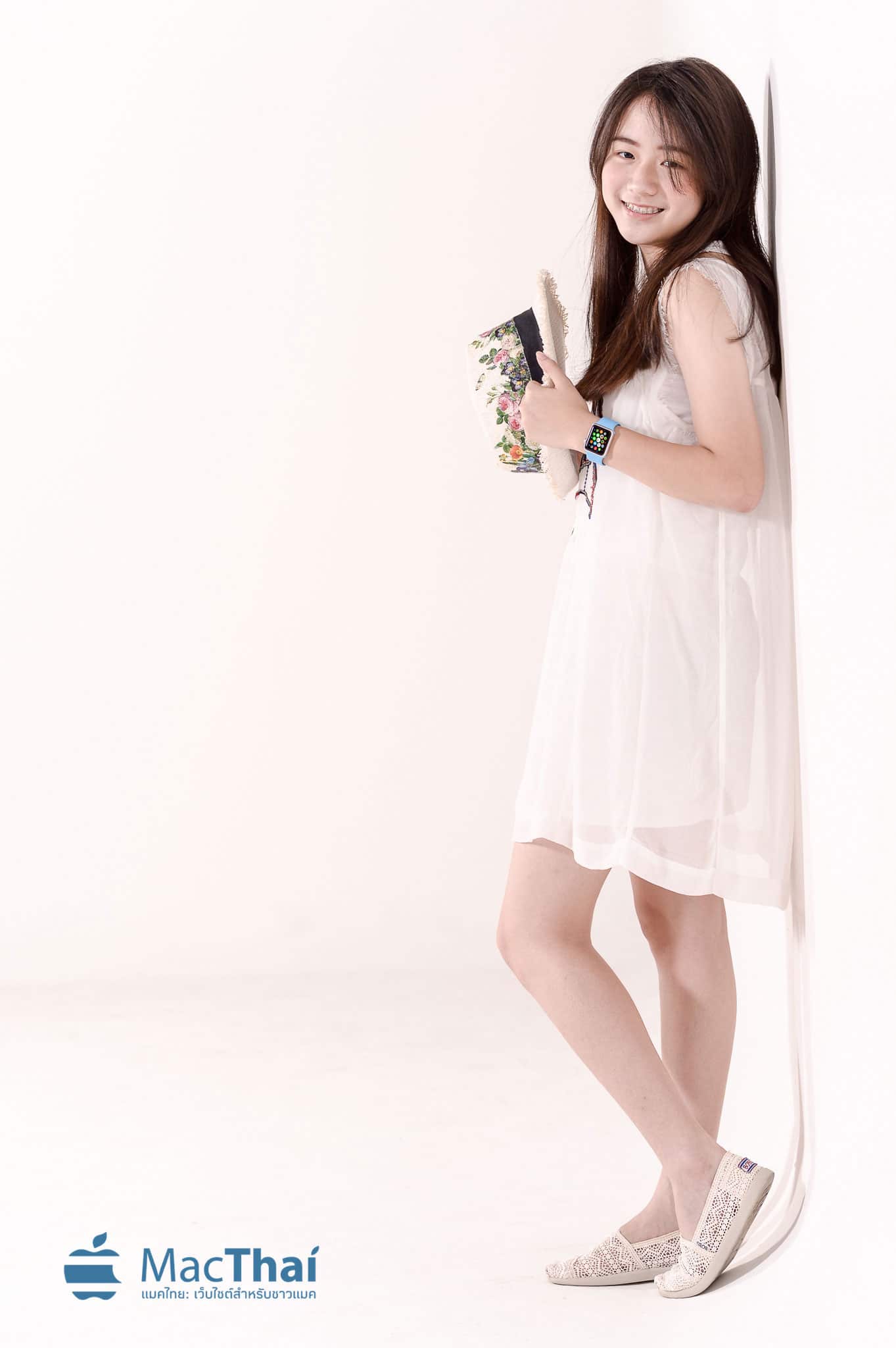 MacThai Model "น้องน้ำ" นักเรียนมัธยม กลับมาอีกครั้งพร้อมกับ Apple Watch