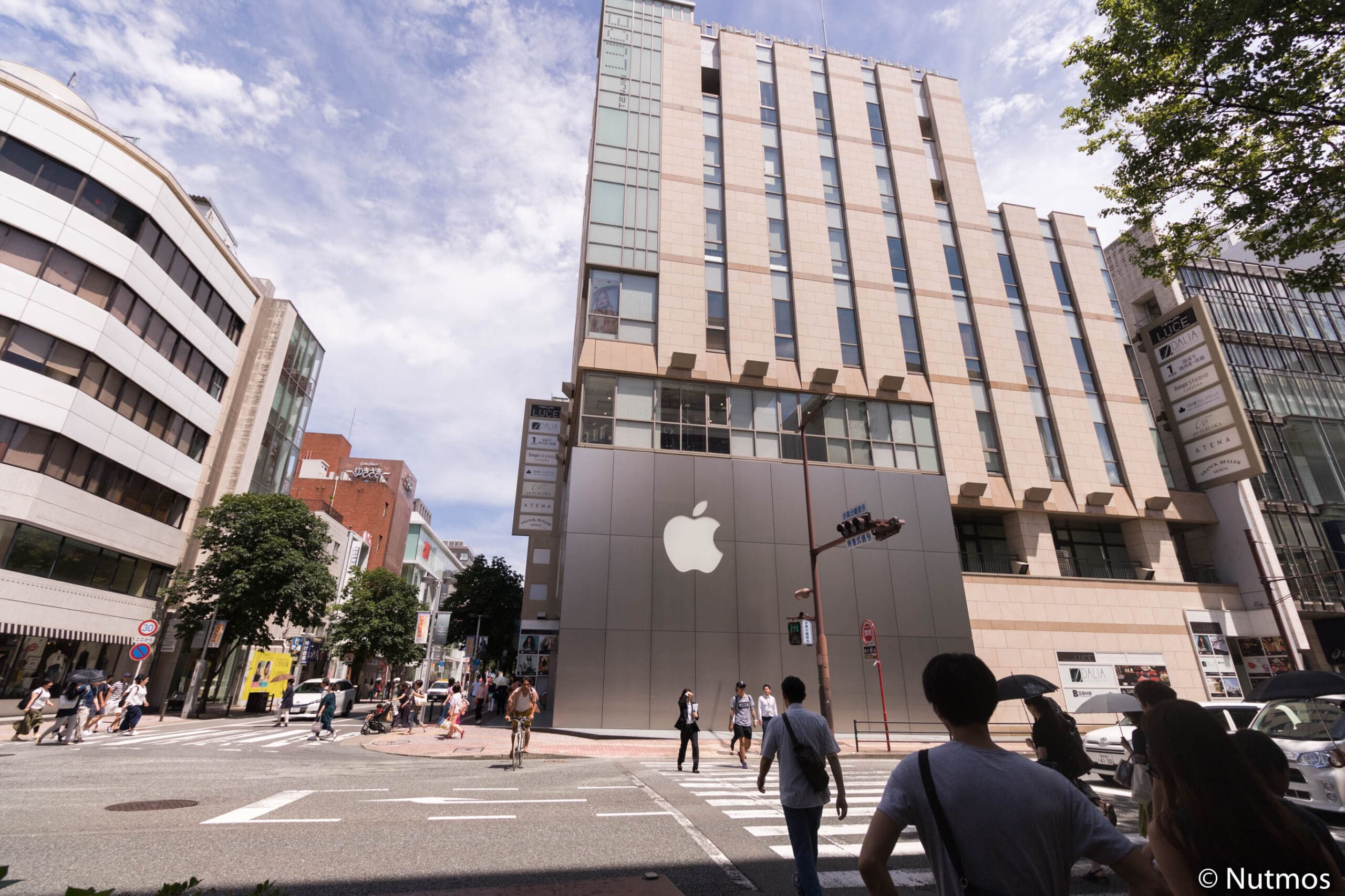 พาชม Apple Fukuoka Tenjin แห่งภูมิภาค Kyushu