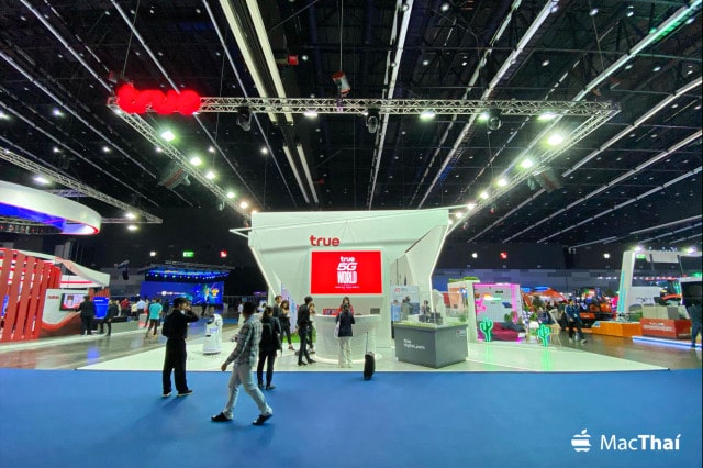 พาชมบูธของกลุ่ม True โชว์เทคโนโลยีหุ่นยนต์, 5G, ดิจิทัลโซลูชัน Digital ...